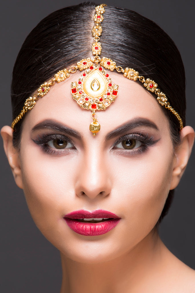 Matha Patti With Red and White Stones – Ricco India